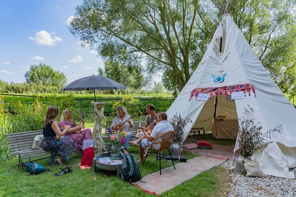 Happy Spirit Days Festival | Puur! uit eten: biologisch, fairtrade ...